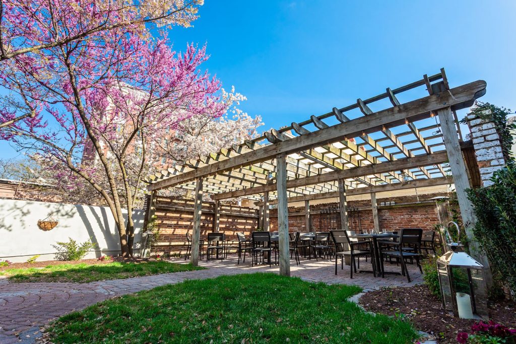 Four Eleven York Inn - Bed & Breakfast | Restaurant | Wedding Venue ...